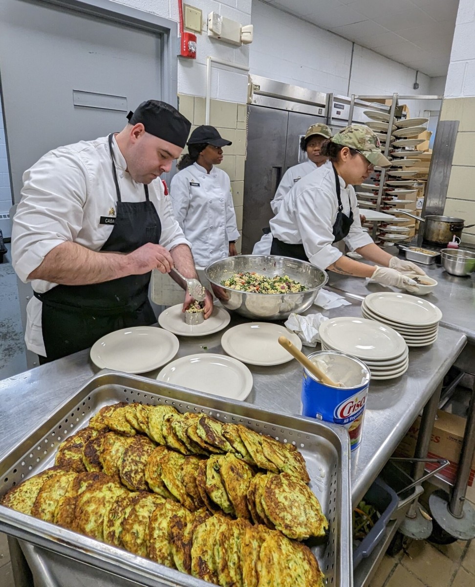 Fort Drum chefs turn field cooking into fine dining | Article | The ...