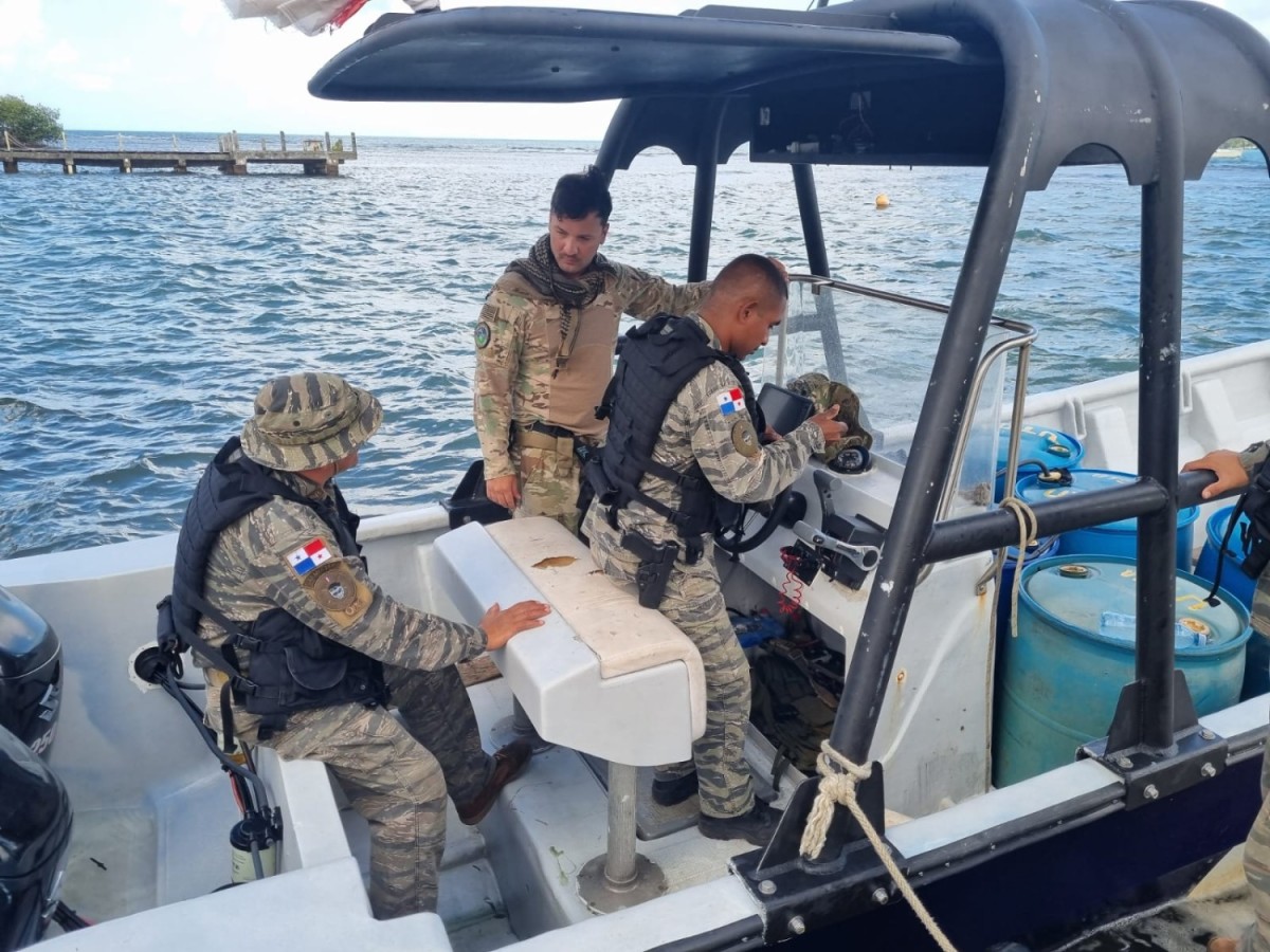 SATMO bolsters U.S. foreign policy with riverine training in Panama ...