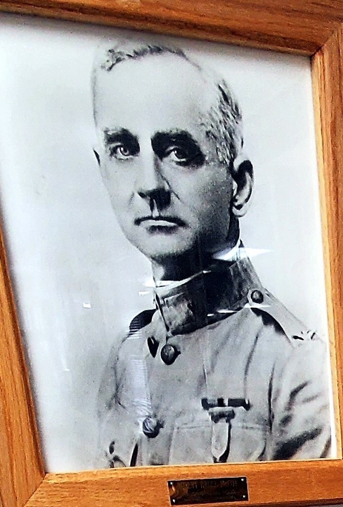 Robert Schuette's Instagram, Twitter & Facebook on IDCrawl