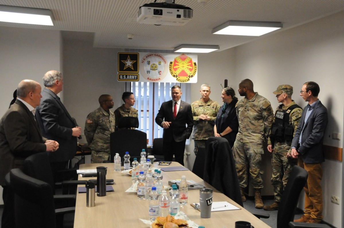 IMCOM-E recognizes excellence at Hohenfels | Article | The United ...