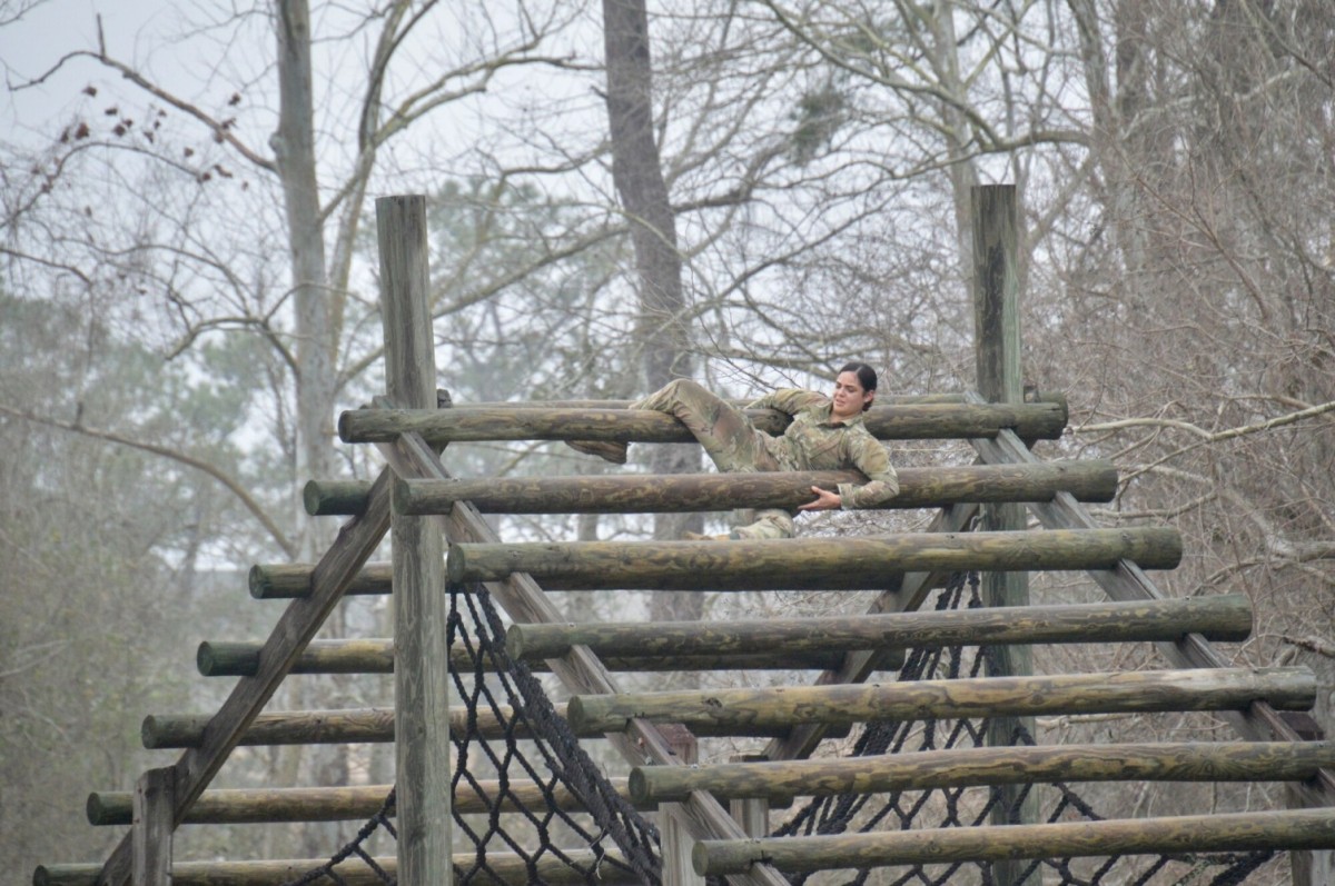 Neves, Flowers named 2023 BJACH top Soldier, NCO | Article | The United ...