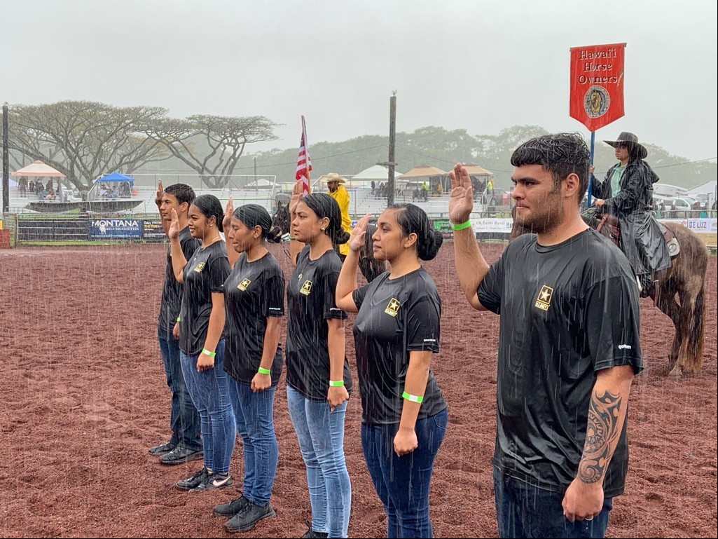 Army’s Newest Recruits Sworn in at Pana'ewa Stampede Rodeo | Article ...