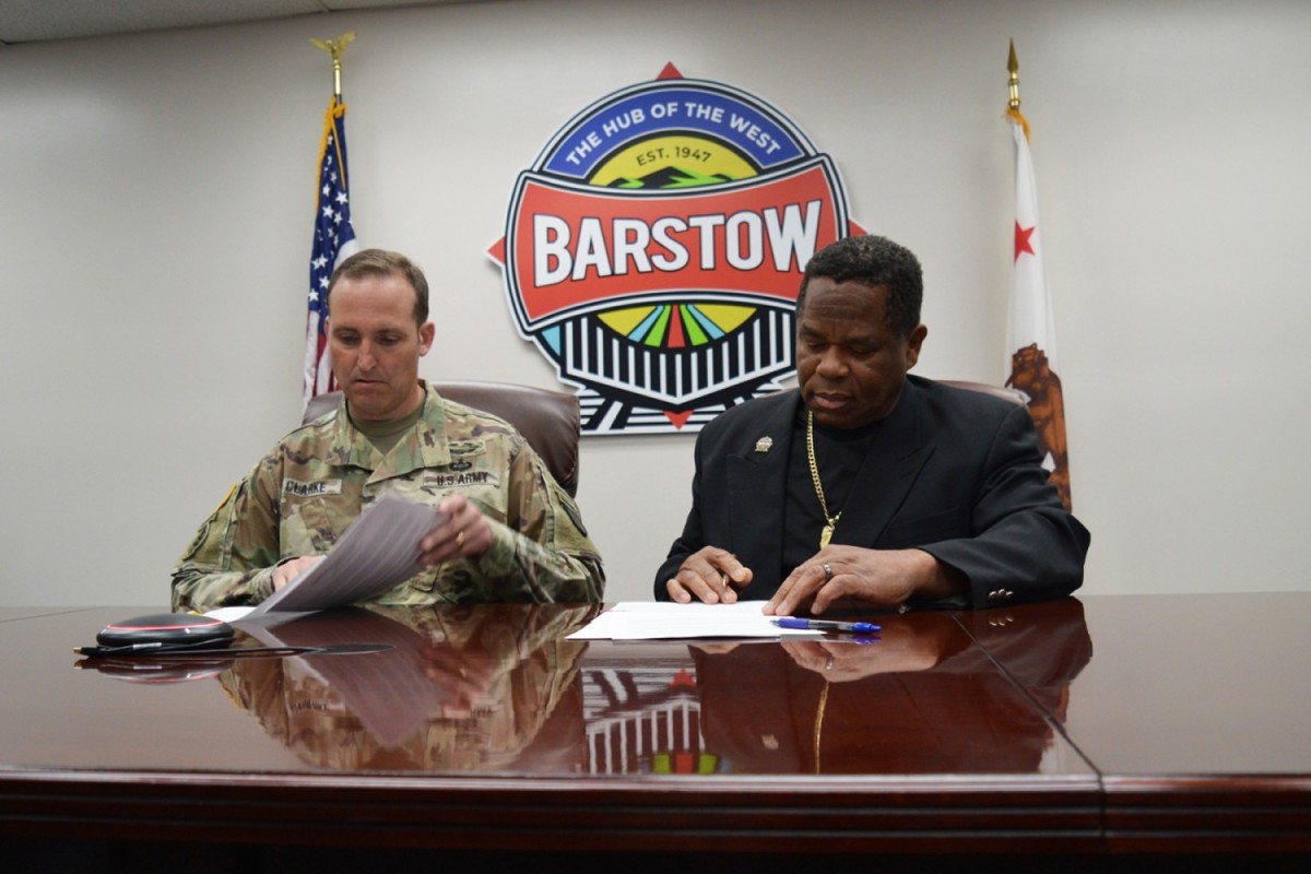 Fort Irwin, Barstow sign fourth IGSA | Article | The United States Army