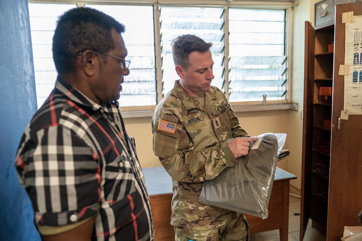 Wisconsin National Guard, Papua New Guinea Strengthen Ties | Article ...