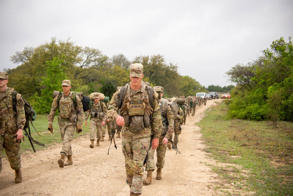 ROTC cadets from across Texas head to Fort Hood to test their ...
