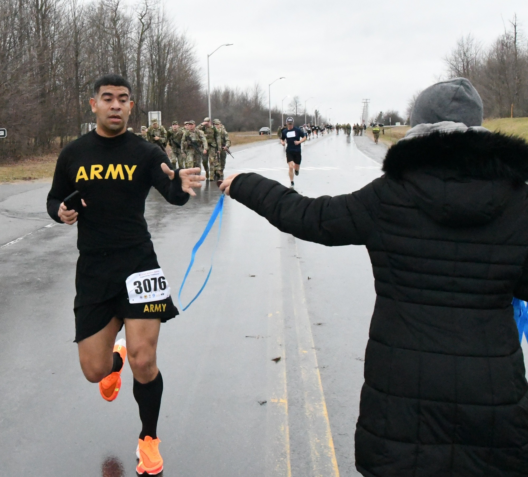 Inaugural Fort Drum Mountain Wellness 5K draws hundreds of runners to ...
