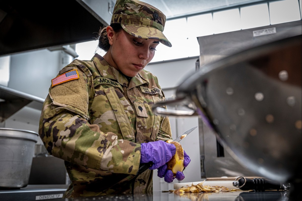 Hutwagner, Ruocco named CTARNG’s top chefs | Article | The United ...