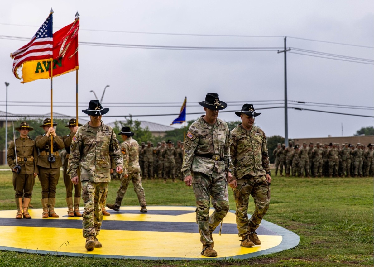1st Air Cavalry Brigade Welcomes New Command Chief Warrant Officer ...