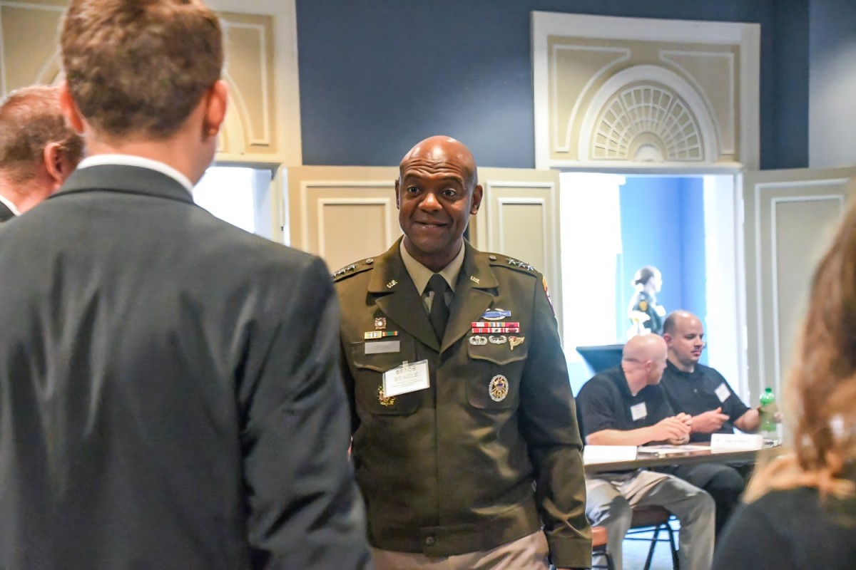 Fort Leavenworth Launches Operation Frontier Fellowship | Article | The ...