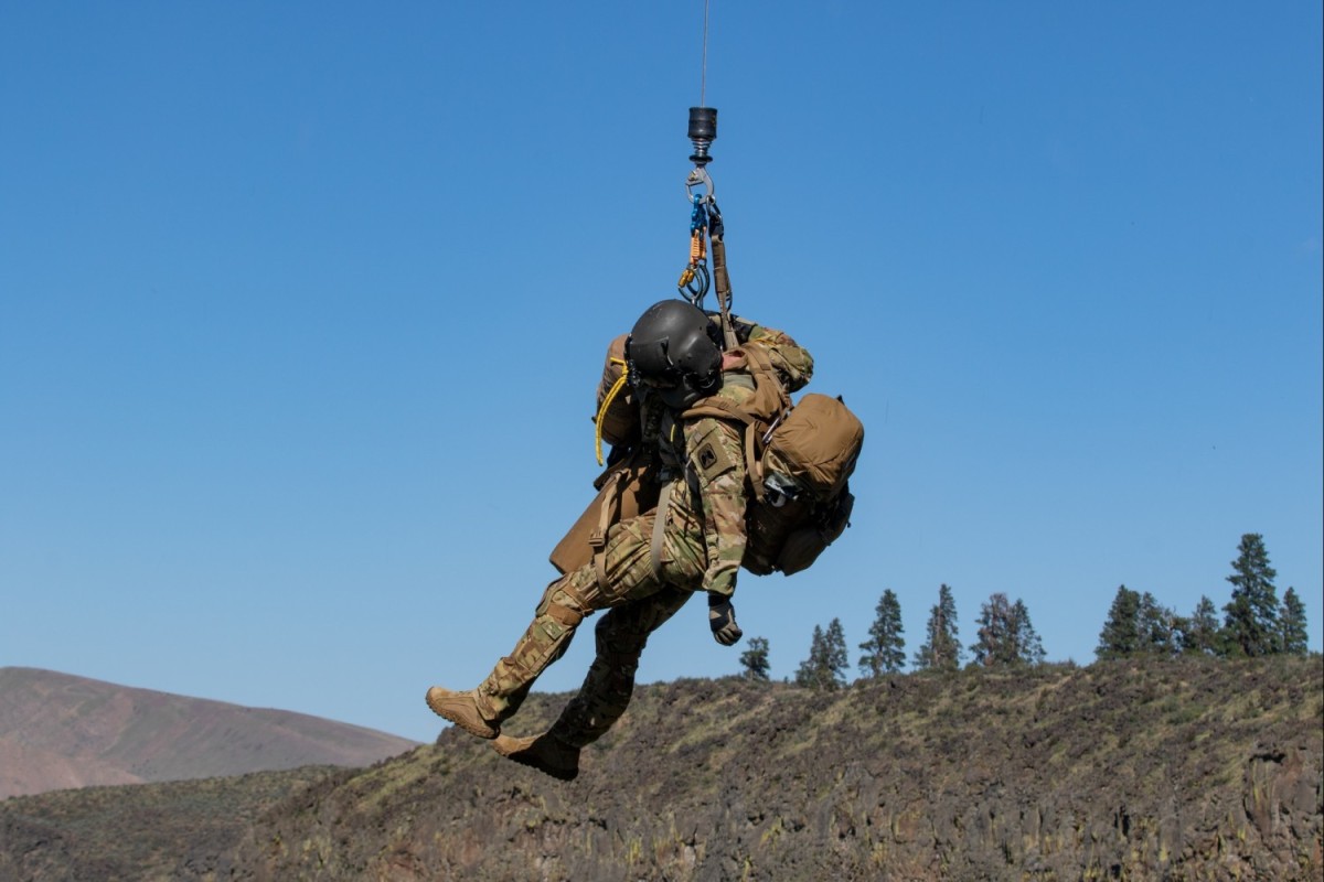 U.S. Army unit conducts rescue on Mount Adams | Article | The United ...
