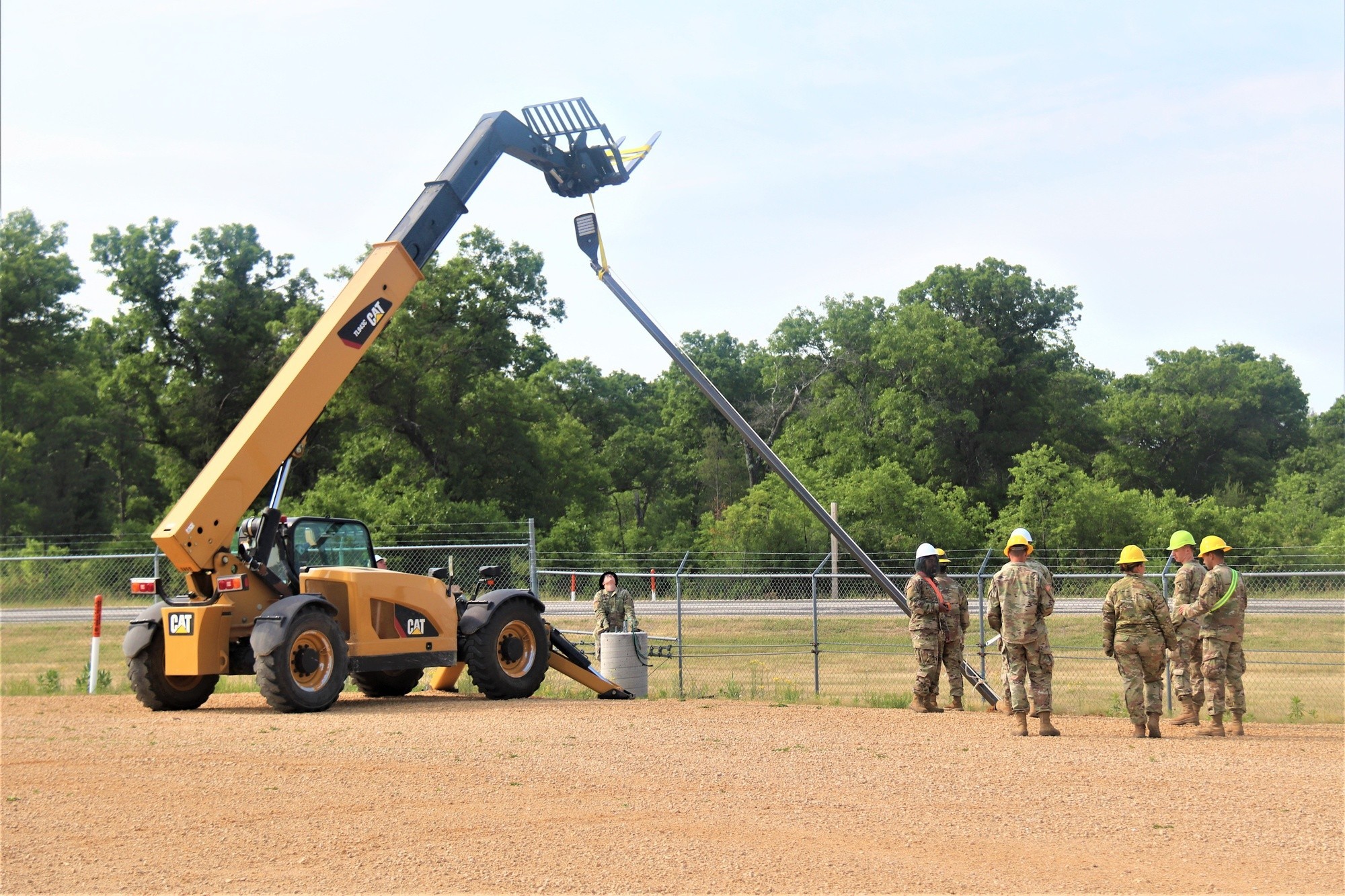 Army Reserve’s 389th Engineer Company supports troop projects at Fort ...
