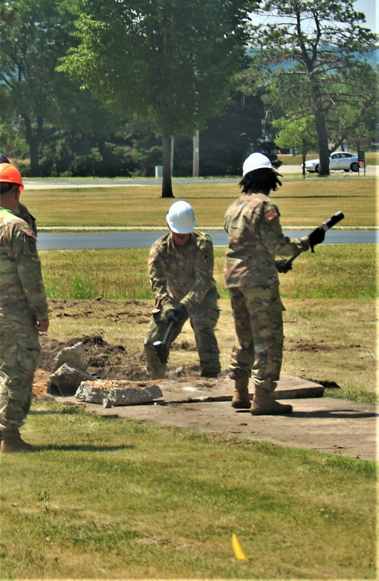Army Reserve’s 389th Engineer Company supports troop projects at Fort ...