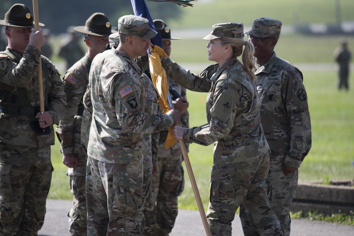 3rd Chemical Brigade says farewell to Parker, welcomes Montemayor ...