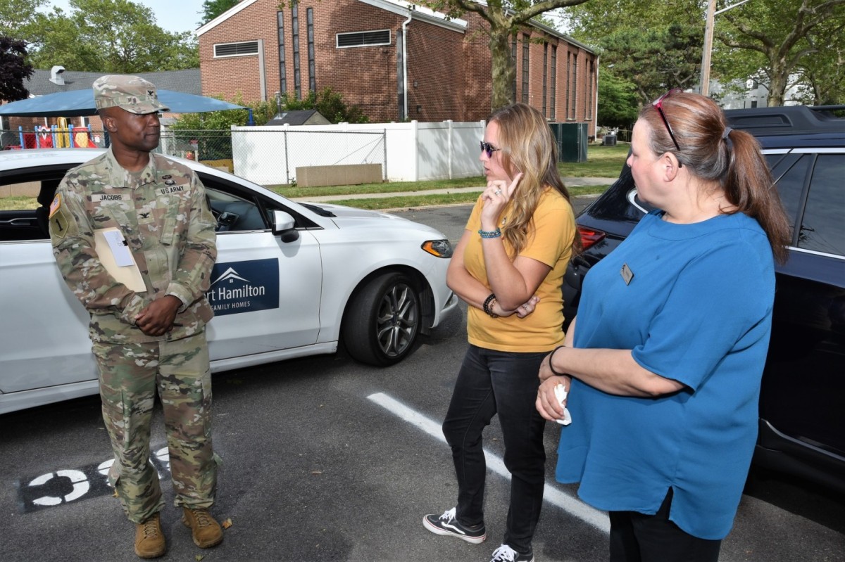 USAG Fort Hamilton Leaders Address Resident Concerns in Walking Town ...
