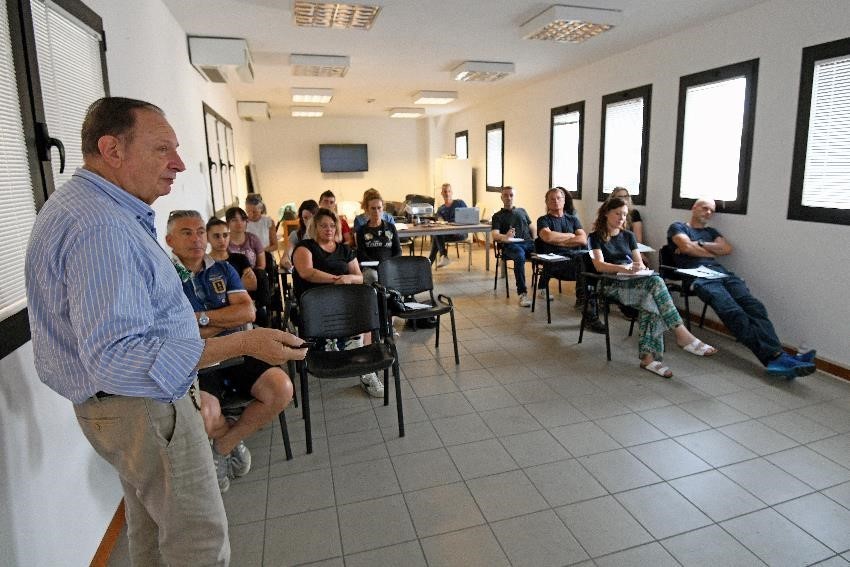 Host Nation employees learn operational briefing techniques | Article ...