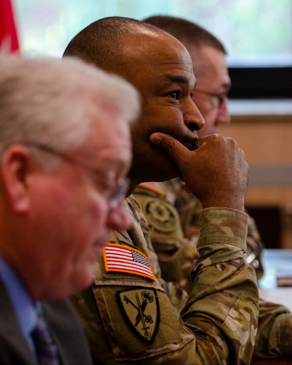 Deputy Chief of Staff G-9 tours USAG Rheinland-Pfalz housing, units ...