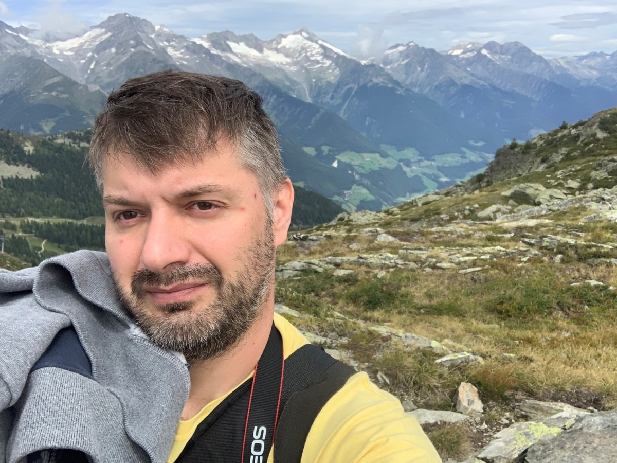 Acting CIF manager finds out he’s LRC Italy’s employee of the quarter while hiking Alps ...