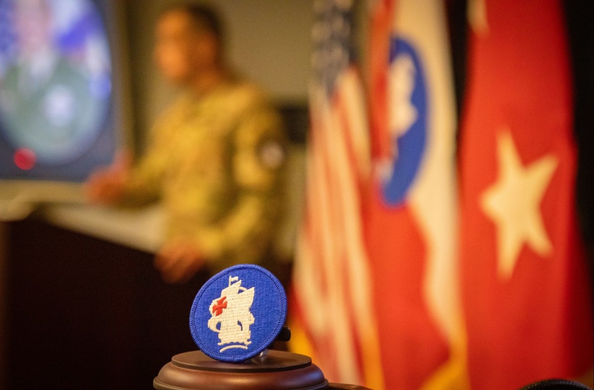 Patched In: ARSOUTH Welcomes New Deputy Commander | Article | The ...