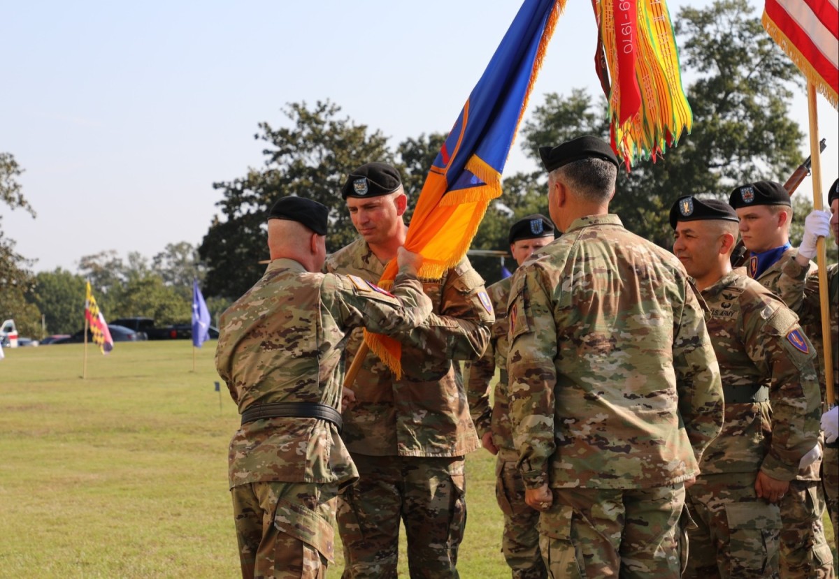 1st Aviation Brigade changes command | Article | The United States Army