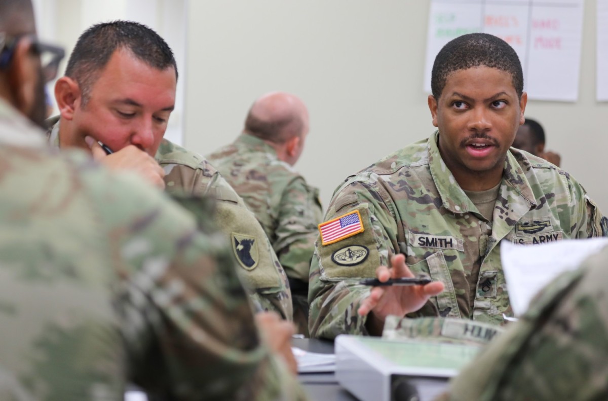 Master Resilience Trainer courses strive to strengthen Army community ... Master Resilience Trainer courses strive to strengthen Army community ...