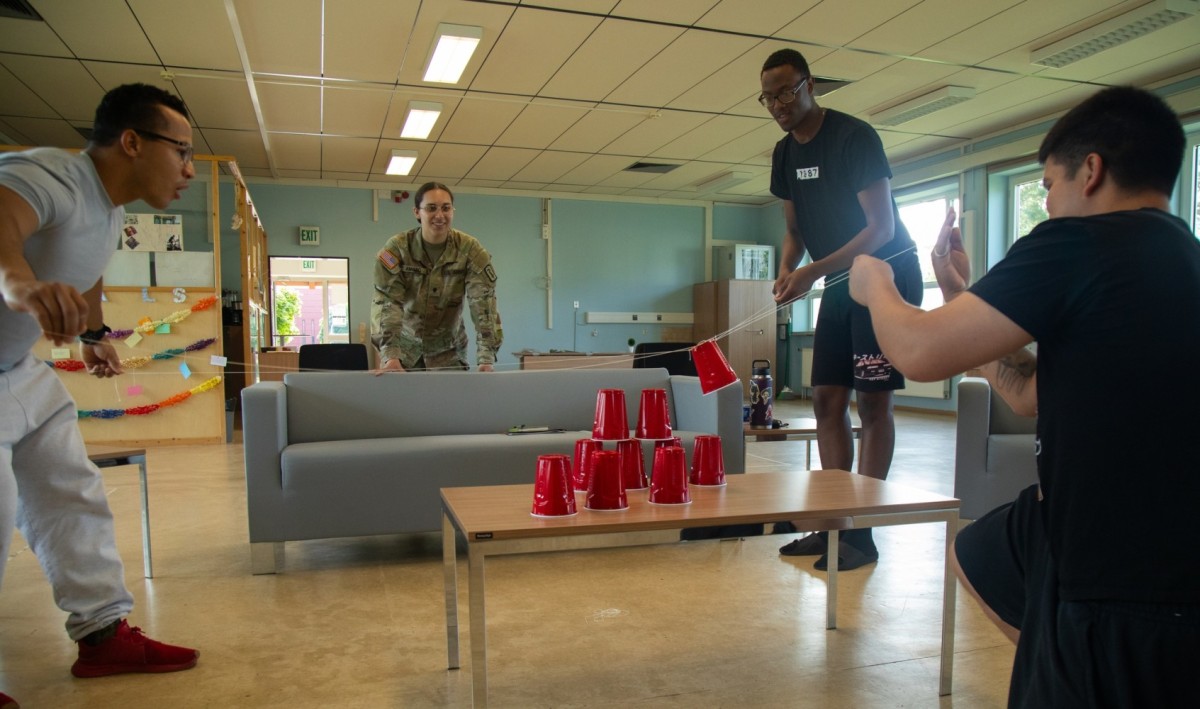 Army Restoration and Reconditioning Centers help Soldiers get back into ...