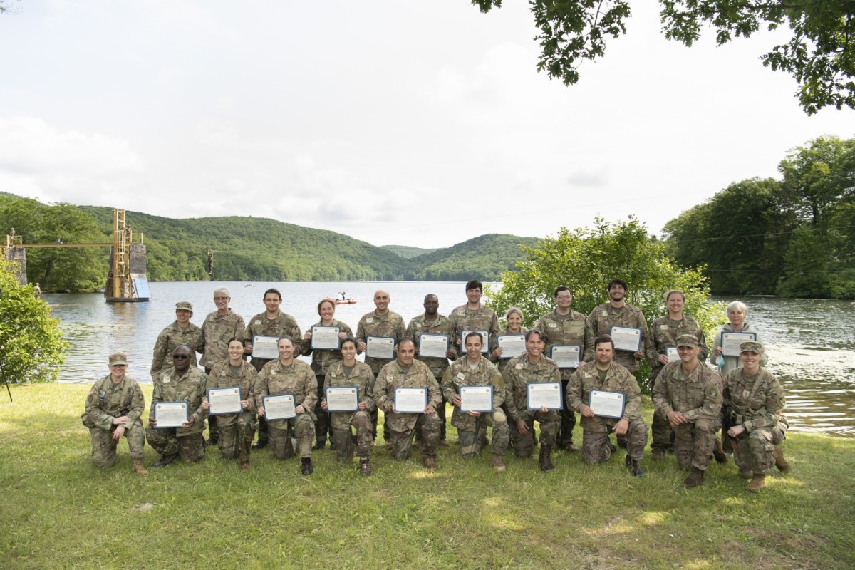 “The Civilian-Military Experience”: Army civilians get sneak peek into ...