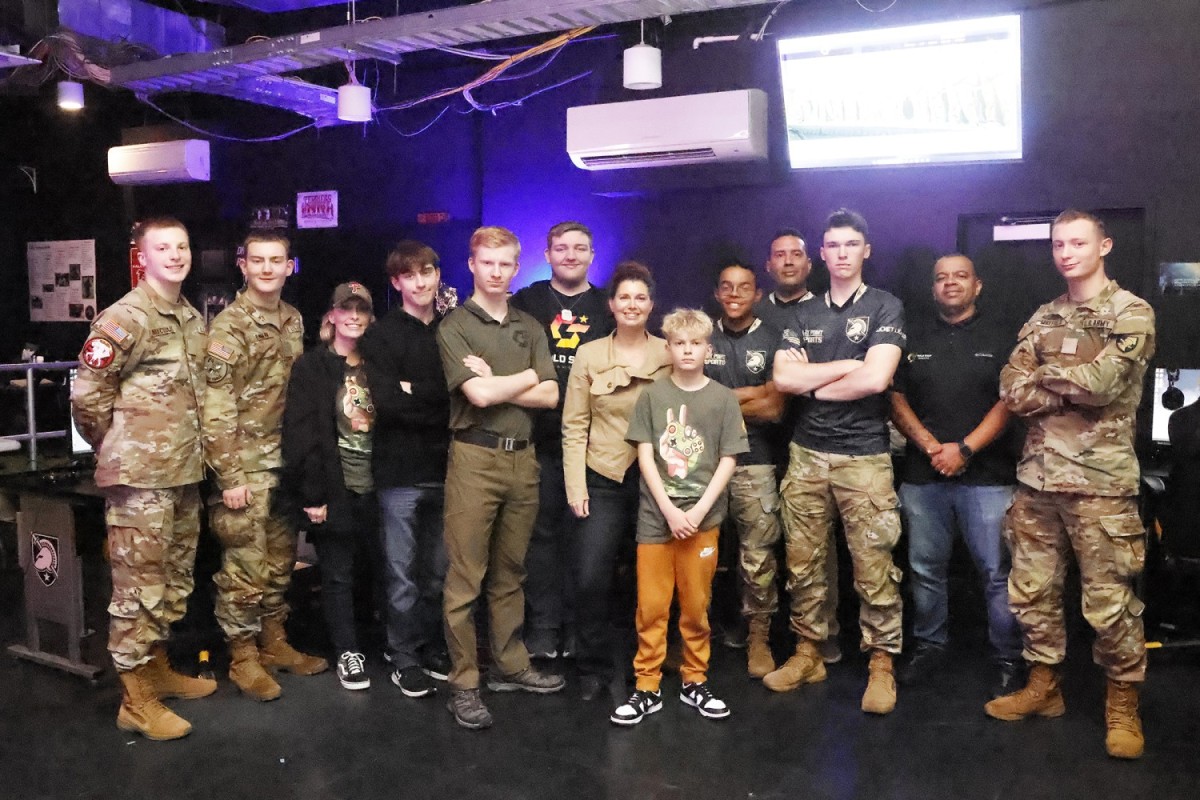 Army West Point Esports hosts Gold Star Gamers for three-day adventure ...