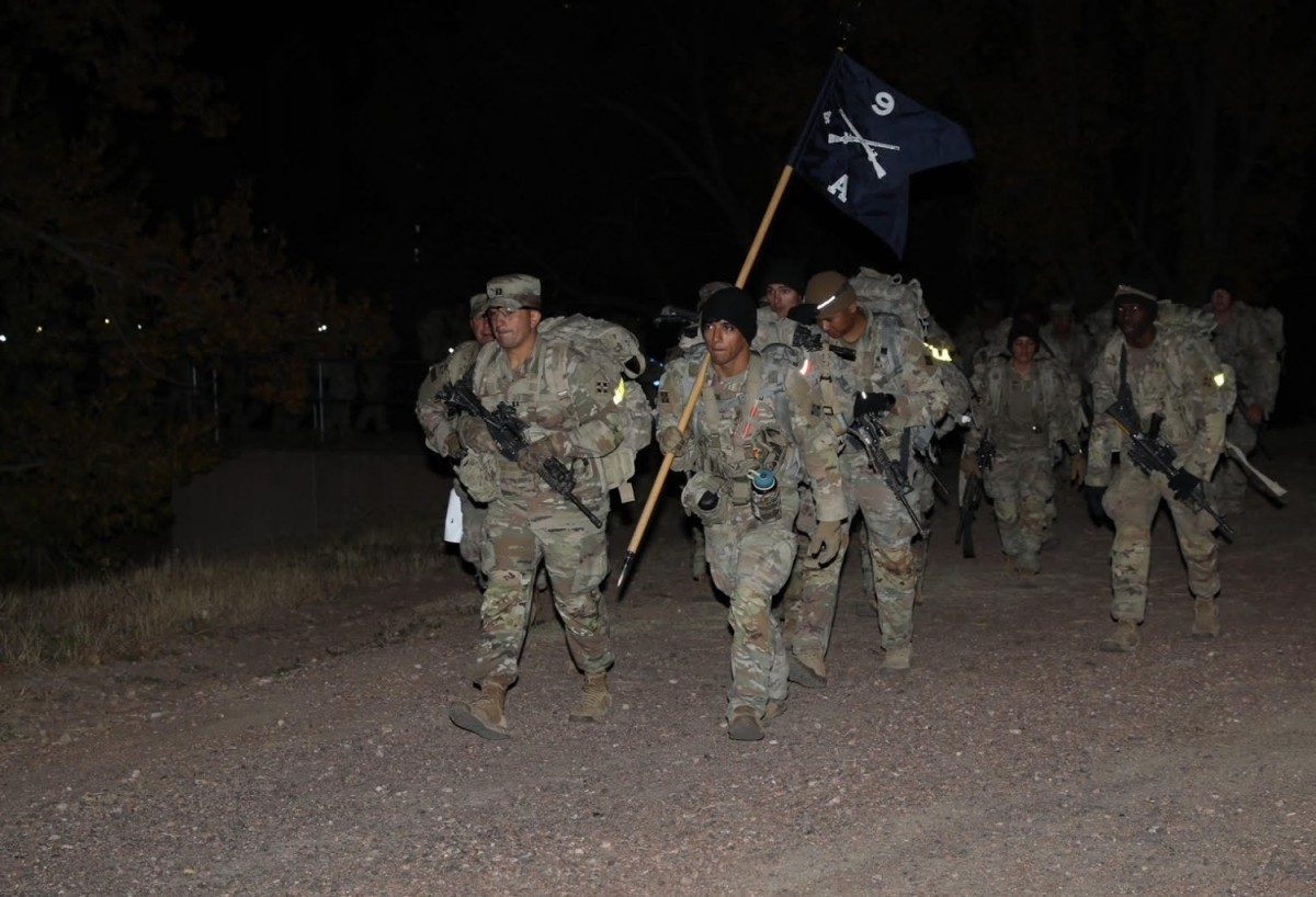 Manchu Regiment’s 25-mile foot march preserves “Keep up the Fire ...