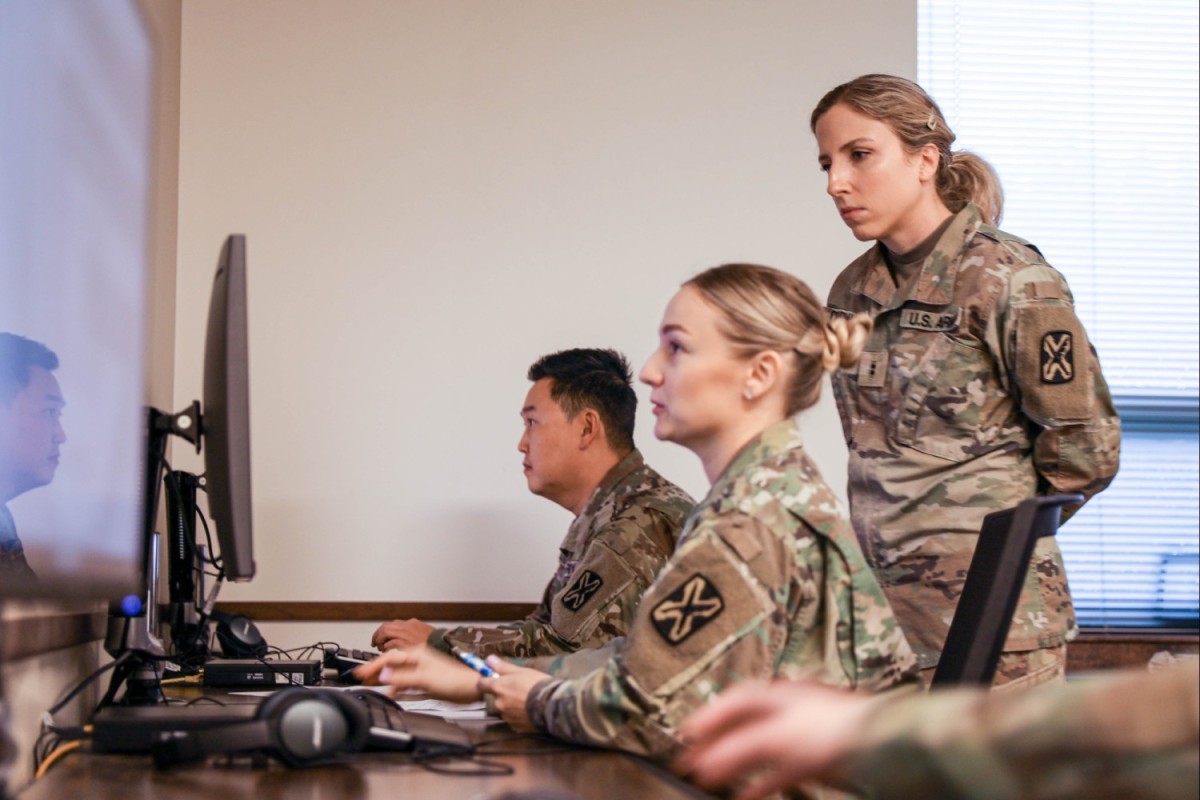 Intelligence professionals test their skills during 2023 Valor Language ...