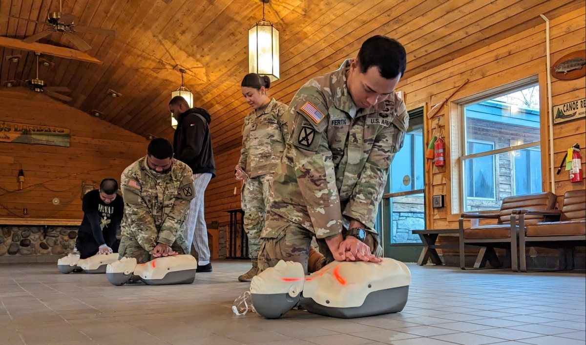 Fort Drum Soldiers learn lifesaving skills through BOSS program ...