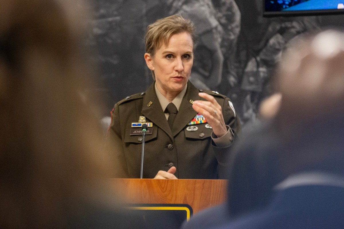 USAFMCOM deputy inducted as Army senior executive | Article | The ...