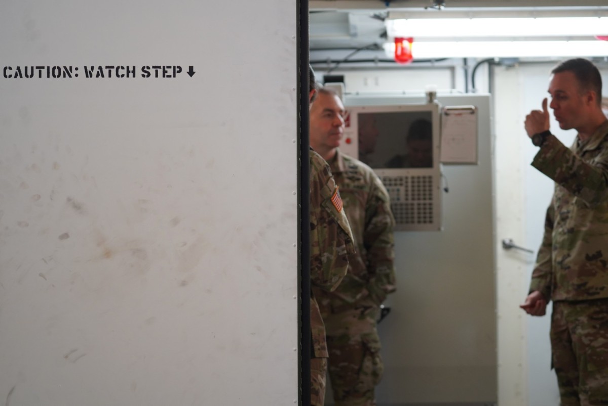 Brig. Gen. Lalor speaks to Soldiers about TACOM’s logistics and ...