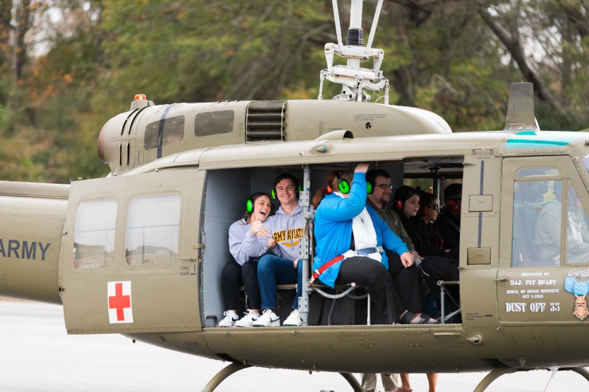 A friendly finale for flight school graduates | Article | The United ...