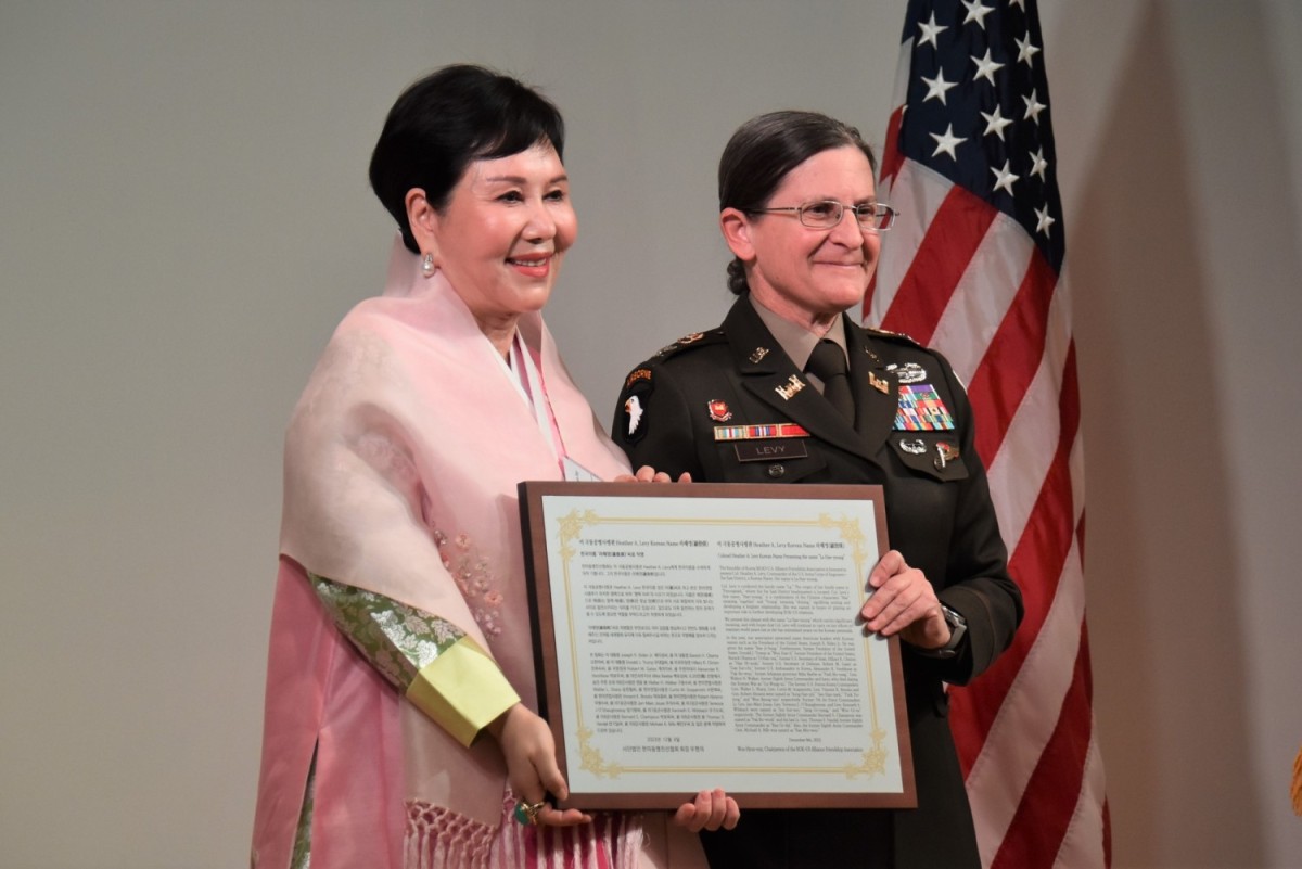 USACE Far East District commander receives an honorary Korean name ...