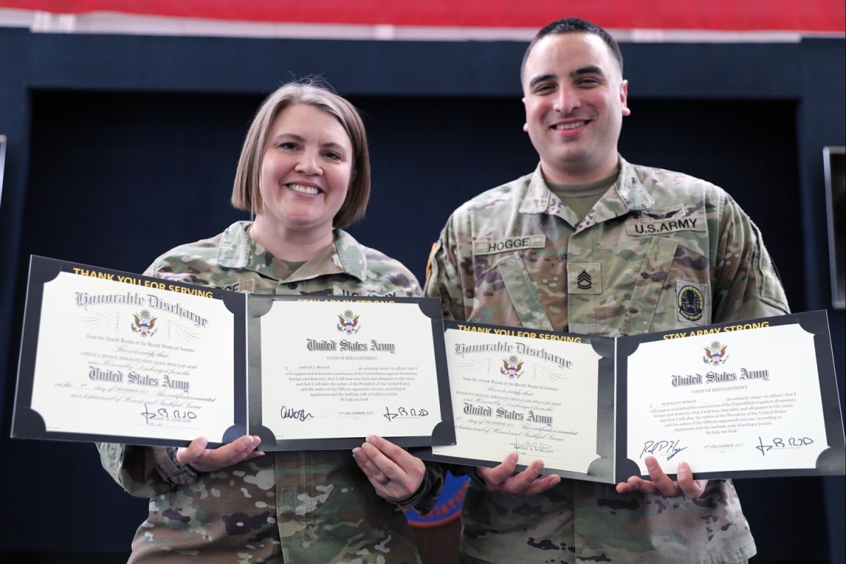 Dual-Army couple reenlists indefinitely at Fort Novosel | Article | The ...