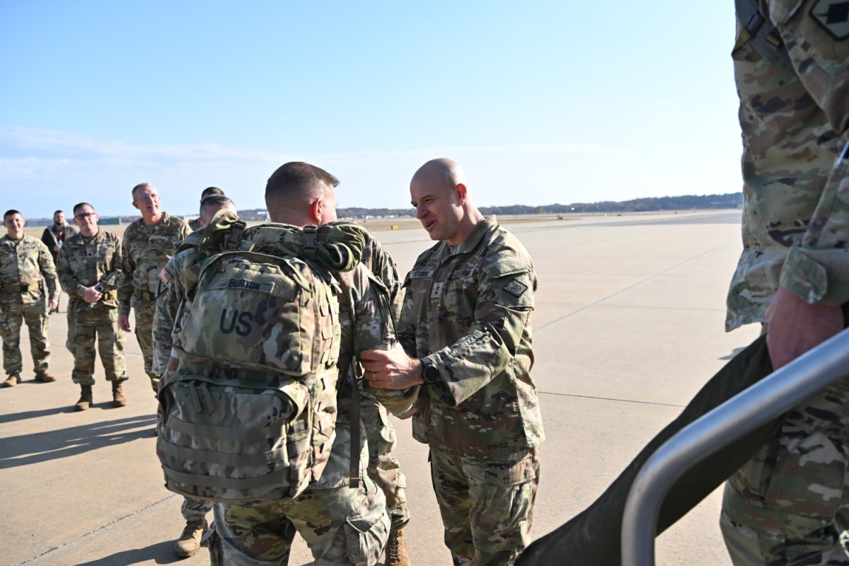 Arkansas Guardsmen Return from Southwest Asia Deployment | Article ...