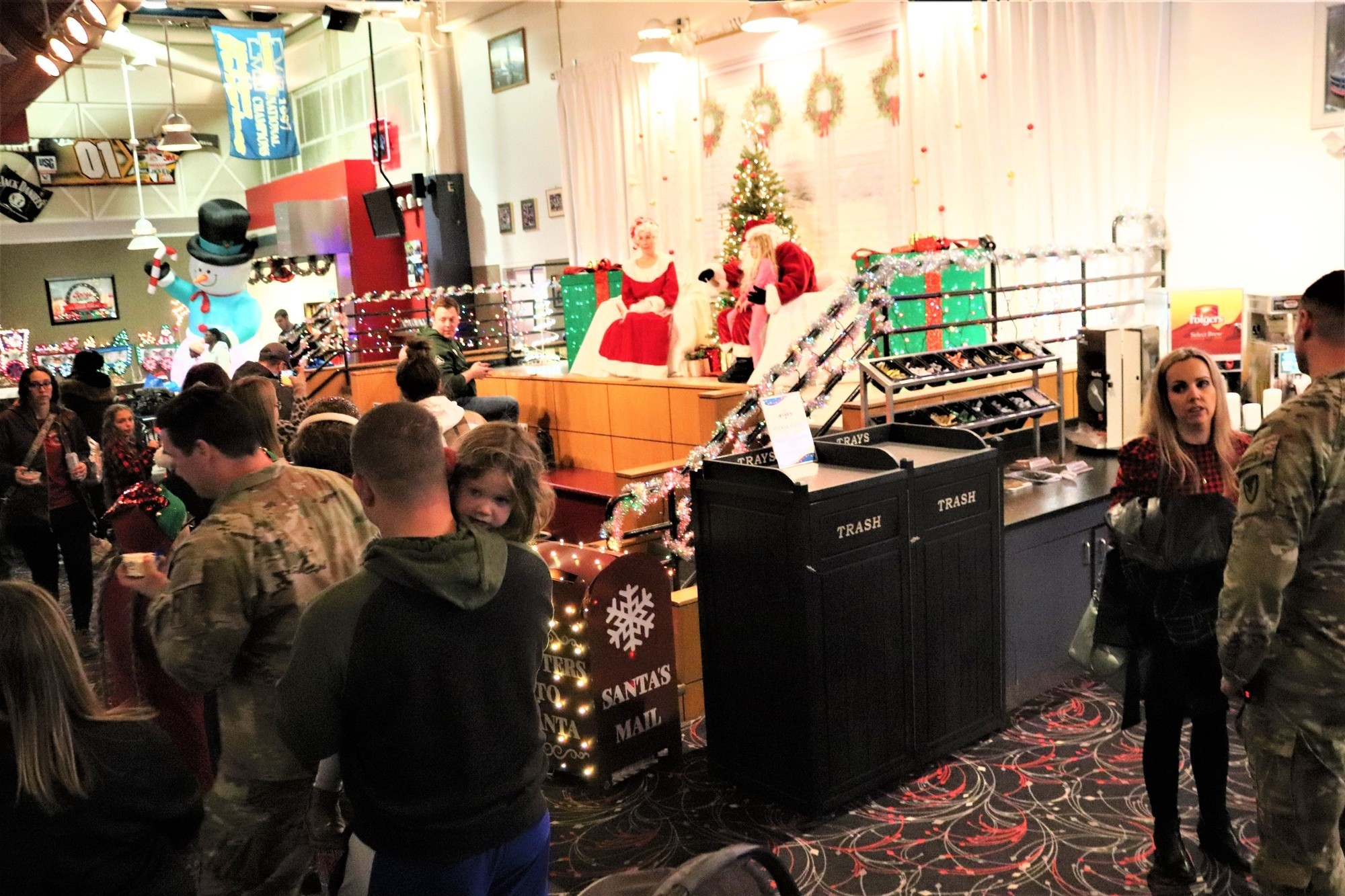 Hundreds attend Fort McCoy’s 2023 Christmas Tree Lighting event to kick ...