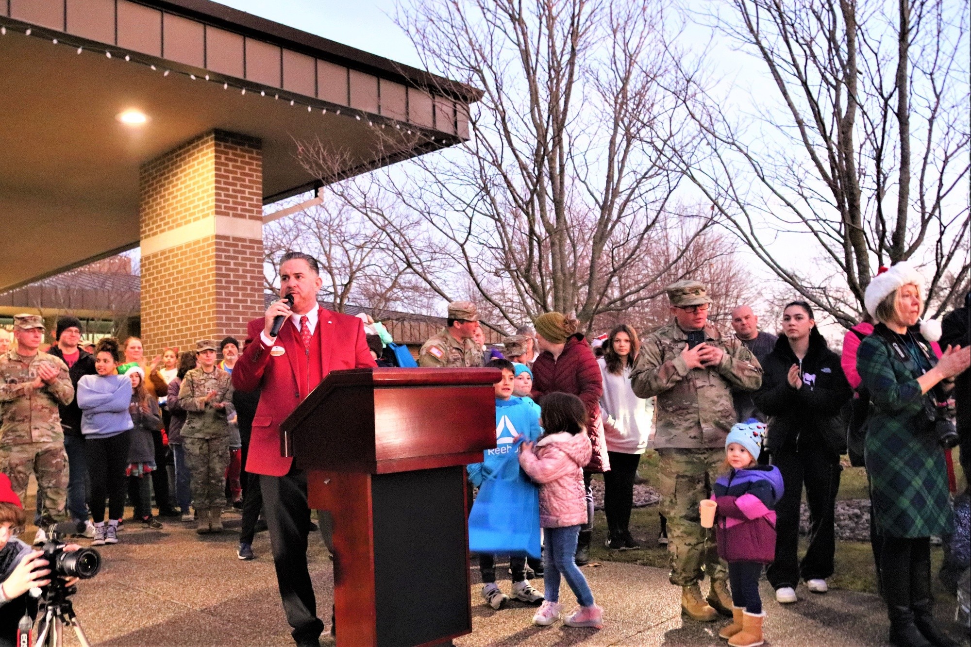 Hundreds attend Fort McCoy’s 2023 Christmas Tree Lighting event to kick ...