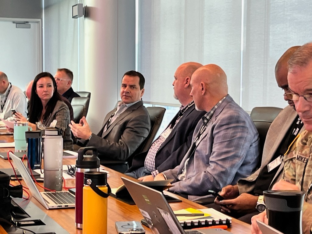 PEO EIS helps set the stage for Agile Army contracting | Article | The ...