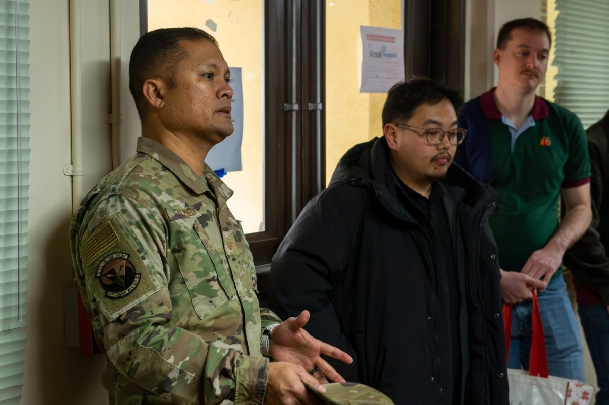 Humphreys community supports displaced service members | Article | The ...