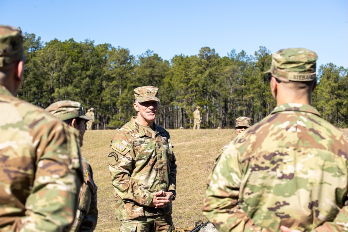 46th Engineers kick off Best Squad Competition with special guest ...