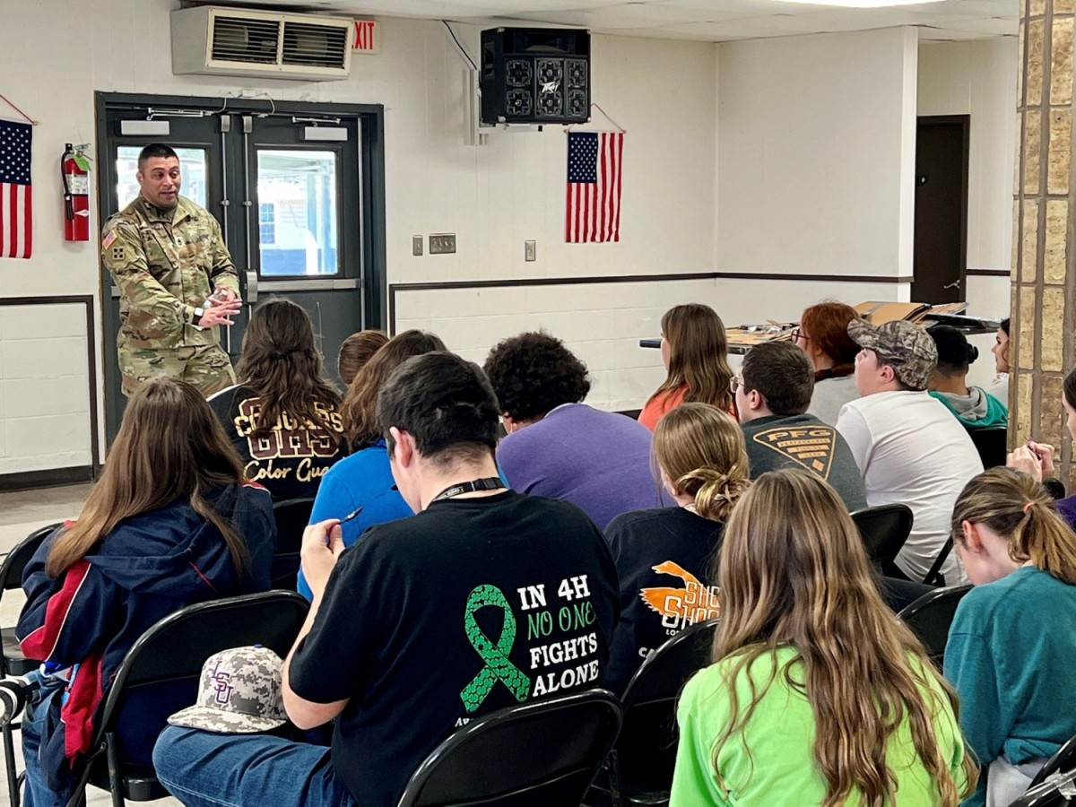 BJACH NCOs Support Regional 4-H Camp | Article | The United States Army