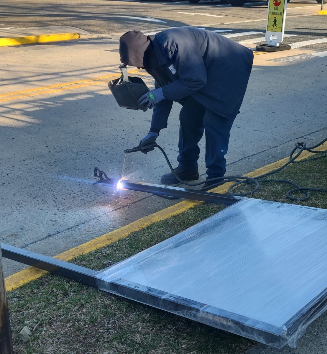 Garrison updates sign for Installation Support Office | Article | The ...