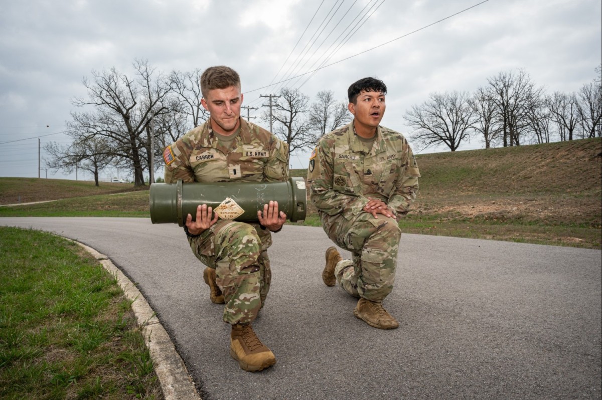 Competitors prepare to 'be all they can be' for Best Sapper Competition ...