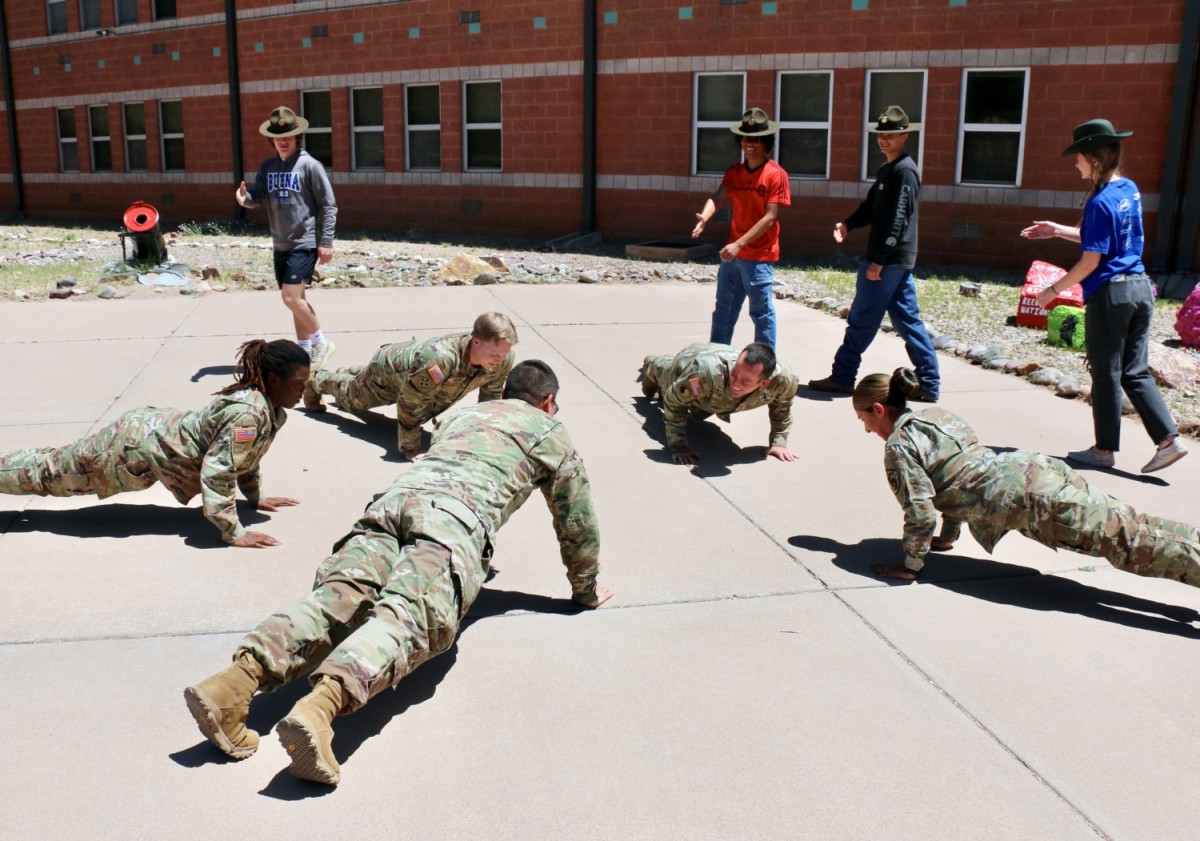 Eight Buena HS students get Army lesson in leadership | Article | The ...
