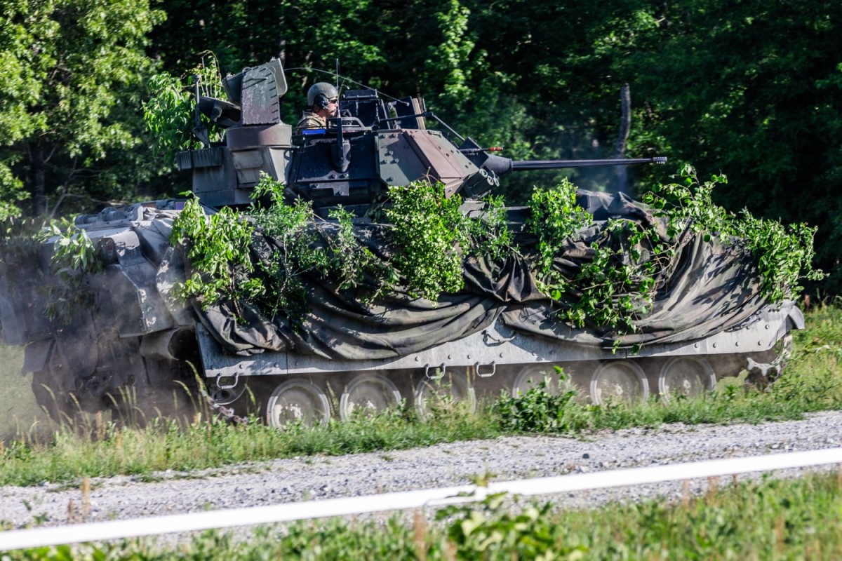 Bradley Crew Finishes First | Article | The United States Army