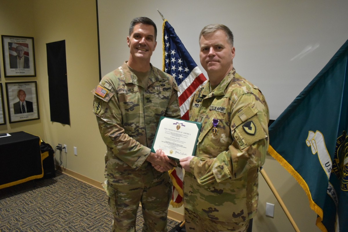 SATMO Soldier awarded Purple Heart | Article | The United States Army