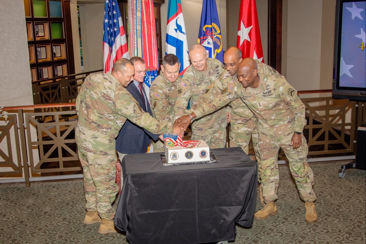 The Army University's School for Command Preparation celebrates 40 ...