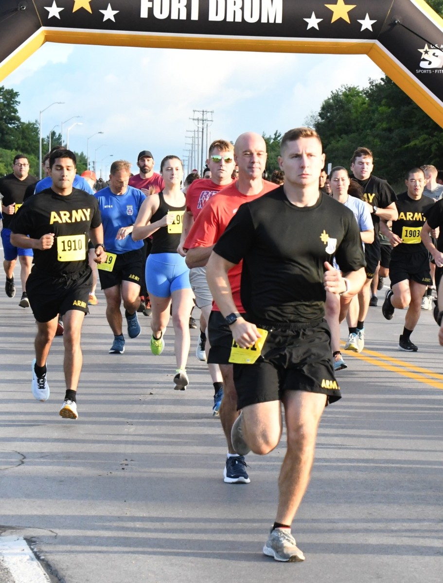 10th Mountain Division runners lock in qualifying times for Army Ten ...