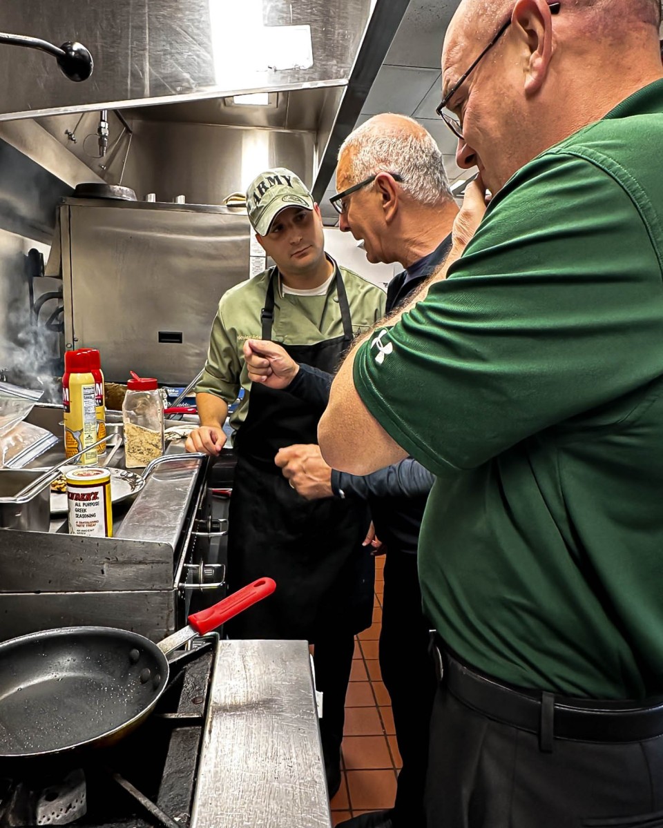 Army gets fresh ideas on food | Article | The United States Army
